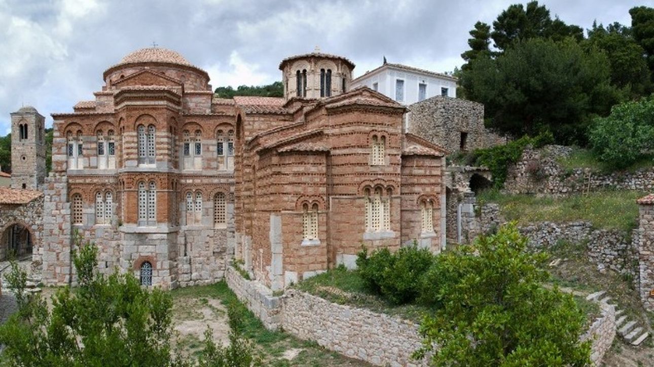 Μονή Οσίου Λουκά: Εγκρίθηκαν οι πιστώσεις αποκατάστασης μετά την ...