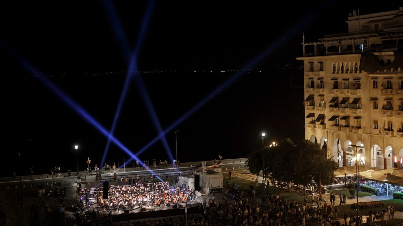 Η Θεσσαλονίκη τιμά τα 100 χρόνια από τη γέννηση της Μαρίας Κάλλας - CNN.gr
