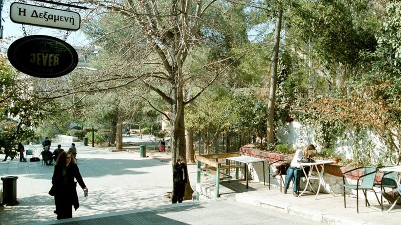 Πέθανε σε ηλικία 76 ετών η Ματούλα του Κολωνακίου - CNN.gr