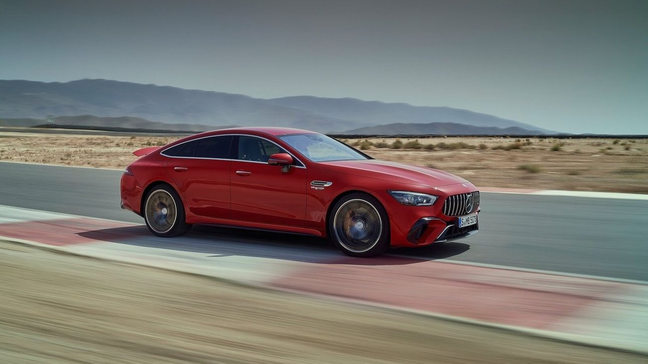 Η νέα Mercedes-AMG GT 4 Door Coupe θα έχει 1.000 ίππους - CNN.gr
