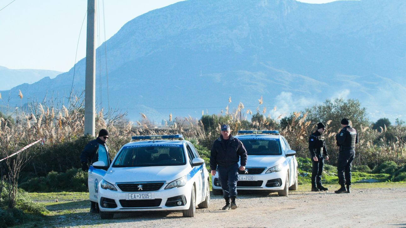 Έγκλημα στο Μεσολόγγι: Σήμερα η κηδεία του Μπάμπη - Έρευνες για το όπλο ...