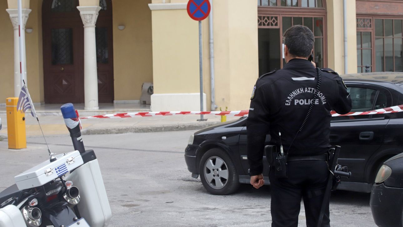 Θεσσαλονίκη: Νέα μέτρα ασφαλείας στη «σκιά» της τοποθέτησης βόμβας στα ...