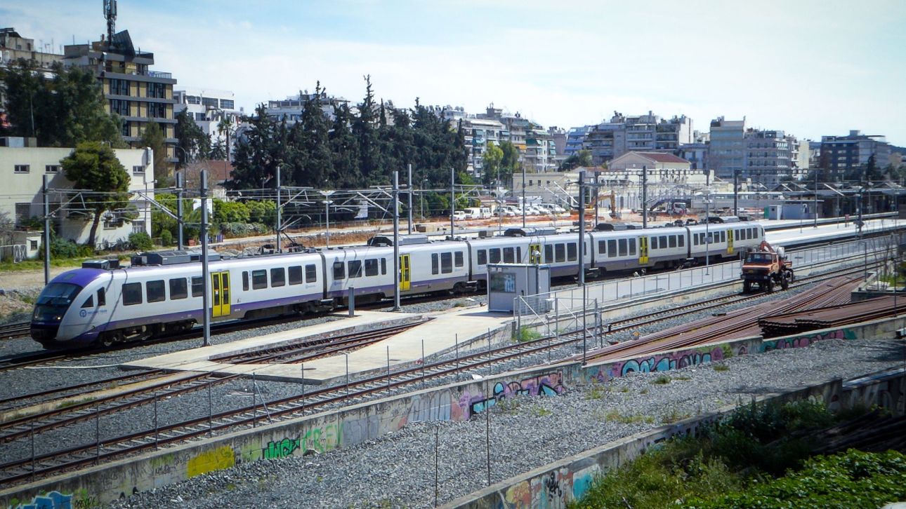 Καθυστερήσεις στα δρομολόγια του προαστιακού Θεσσαλονίκης - Λάρισας ...