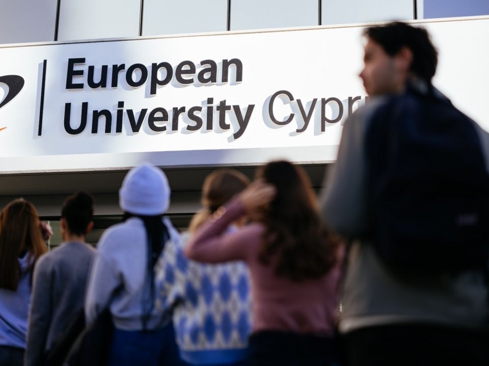 Σπουδές Οδοντιατρικής στην Κύπρο: Γιατί το Ευρωπαϊκό Πανεπιστήμιο ...